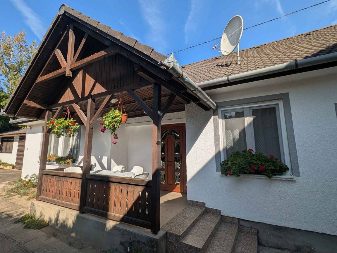 45 M² Apartment ∙ 2 Bedrooms ∙ 4 Guests - Zamárdi