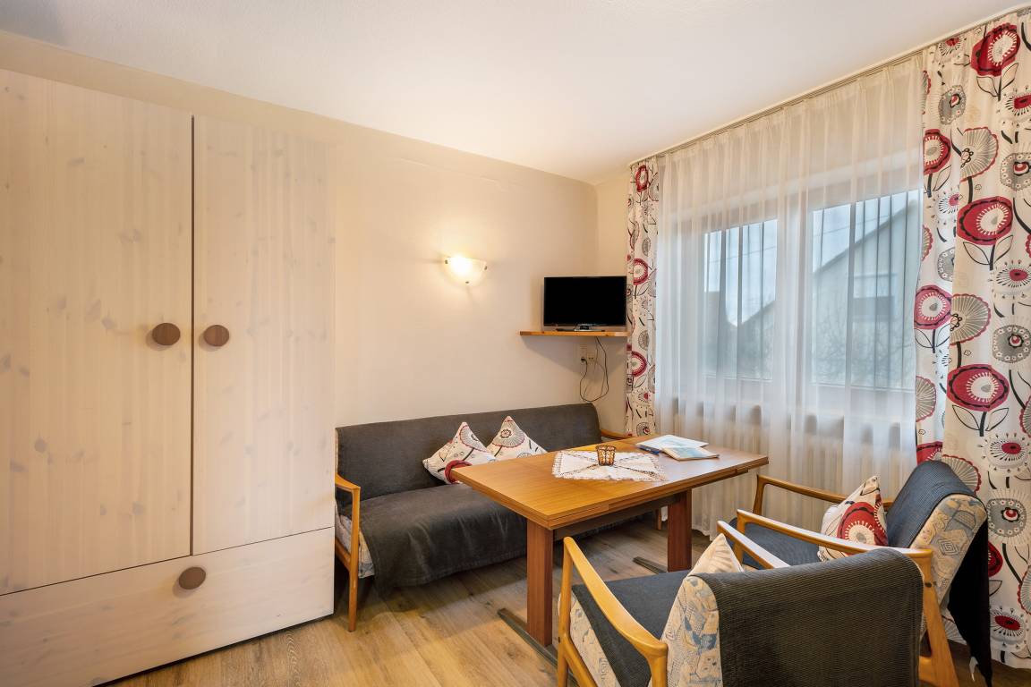 25 M² Appartement ∙ 1 Slaapkamer ∙ 3 Gasten - Emmendingen