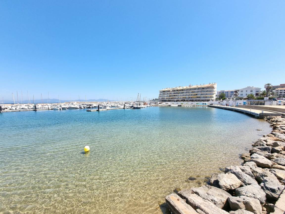 50 M² Apartamento ∙ 2 Habitaciones ∙ 5 Huéspedes - Sant Pere Pescador