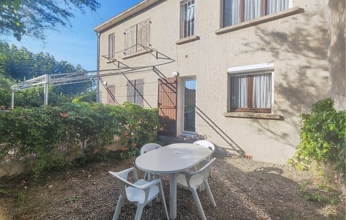 80 M² Maison De Vacances ∙ 4 Chambres ∙ 7 Personnes - Agde