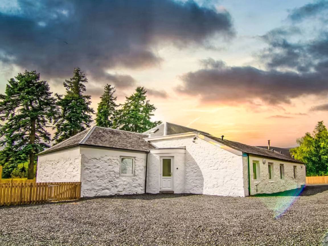 67 M² House ∙ 3 Bedrooms ∙ 6 Guests - Aberdeenshire