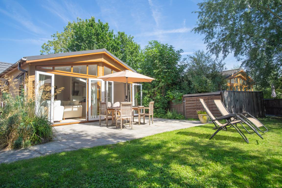 Cottage ∙ 2 Bedrooms ∙ 4 Guests - Stowmarket