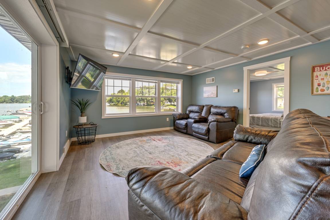 130 M² Cottage ∙ 3 Bedrooms ∙ 9 Guests - Wisconsin