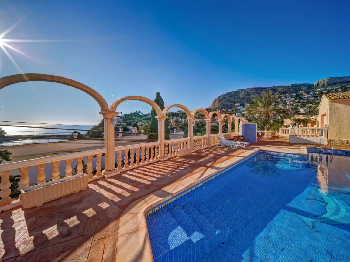 60 M² House ∙ 1 Bedroom ∙ 5 Guests - Calp