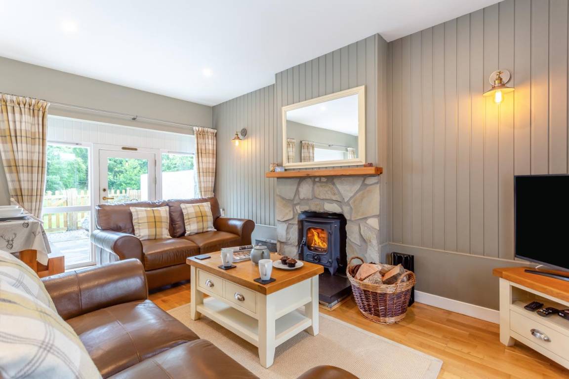 Cottage ∙ 2 Bedrooms ∙ 4 Guests - Kingussie