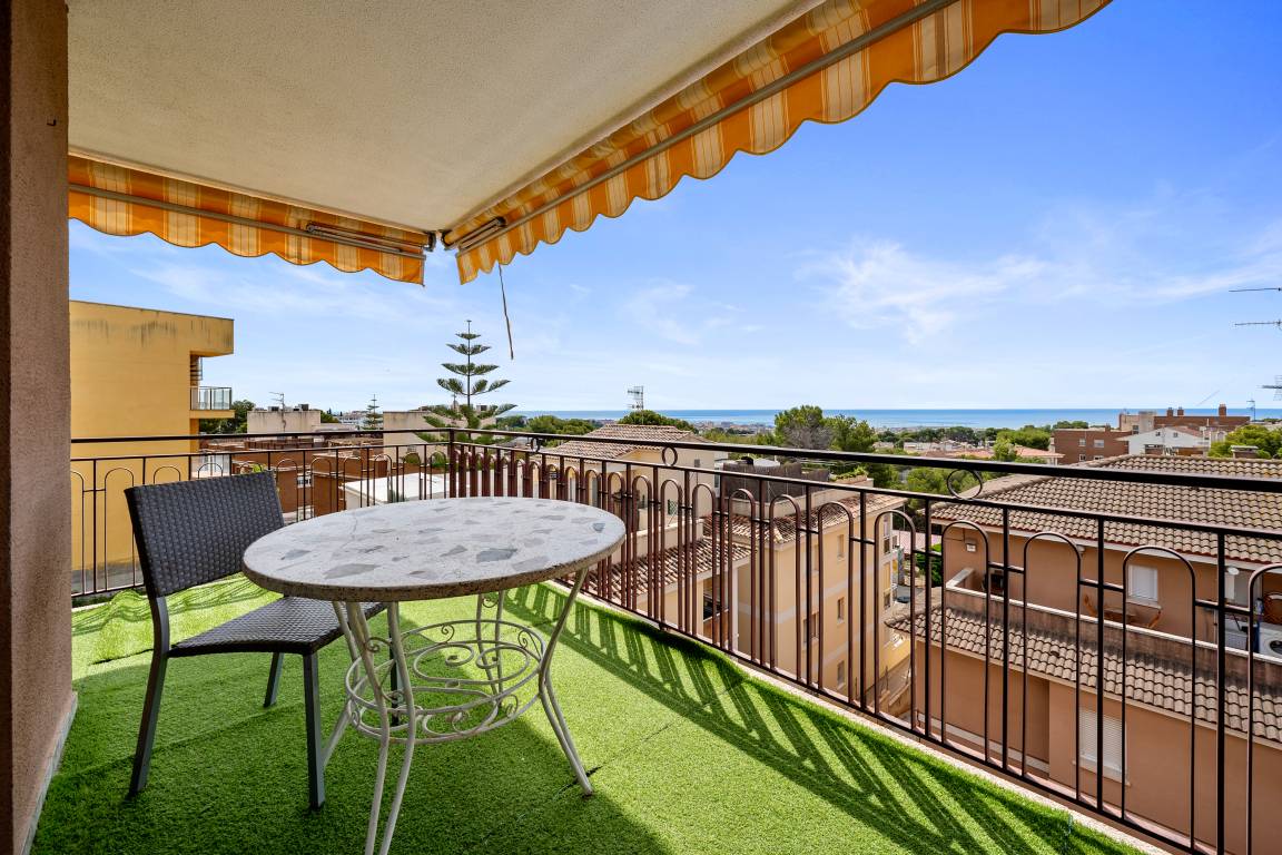 100 M² Apartamento ∙ 3 Habitaciones ∙ 5 Huéspedes - Segur de Calafell