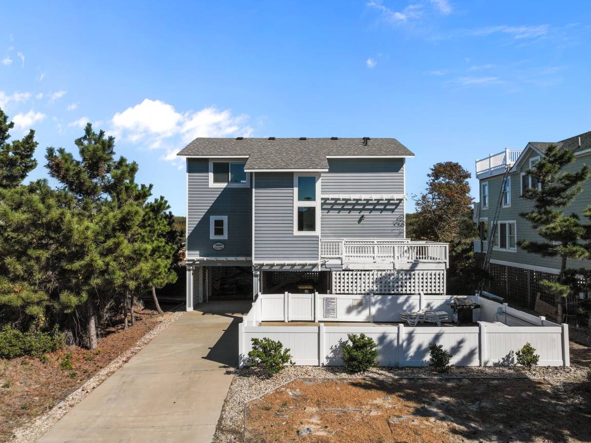 House ∙ 4 Bedrooms ∙ 10 Guests - Corolla, NC