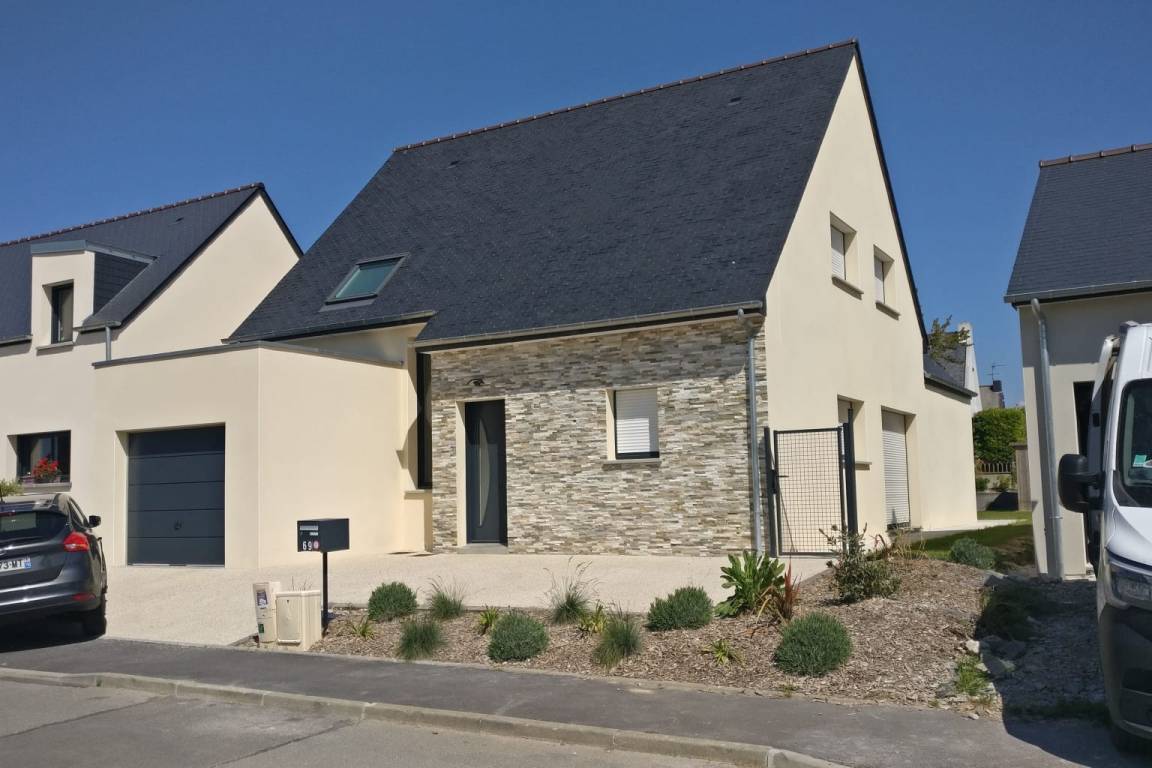 136 M² Maison De Vacances ∙ 4 Chambres ∙ 8 Personnes - Cancale