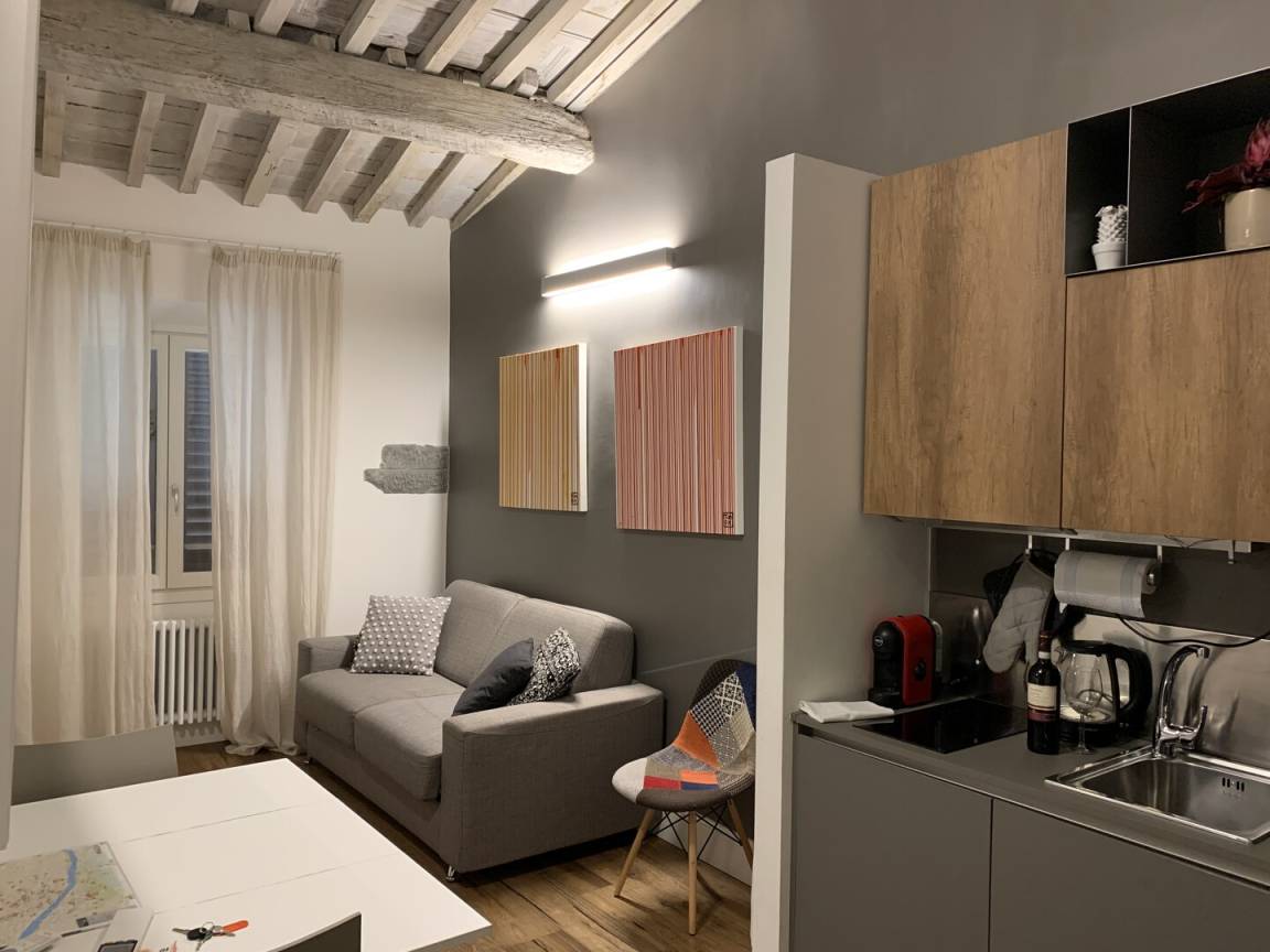65 M² House ∙ 2 Bedrooms ∙ 1 Guest - Florence