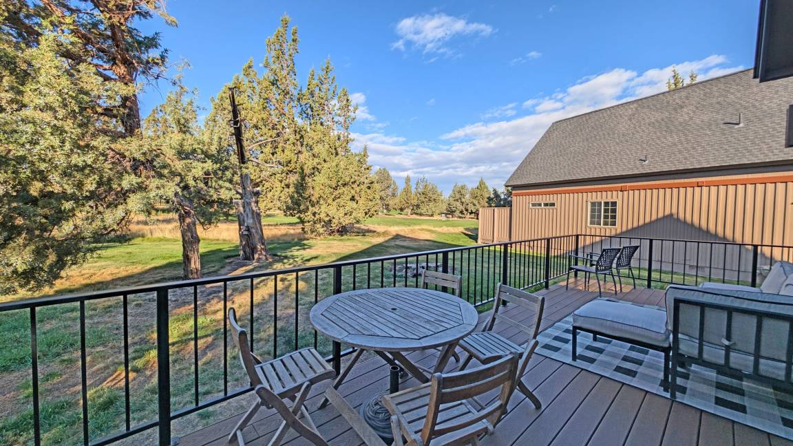 134 M² House ∙ 3 Bedrooms ∙ 6 Guests - Redmond, OR