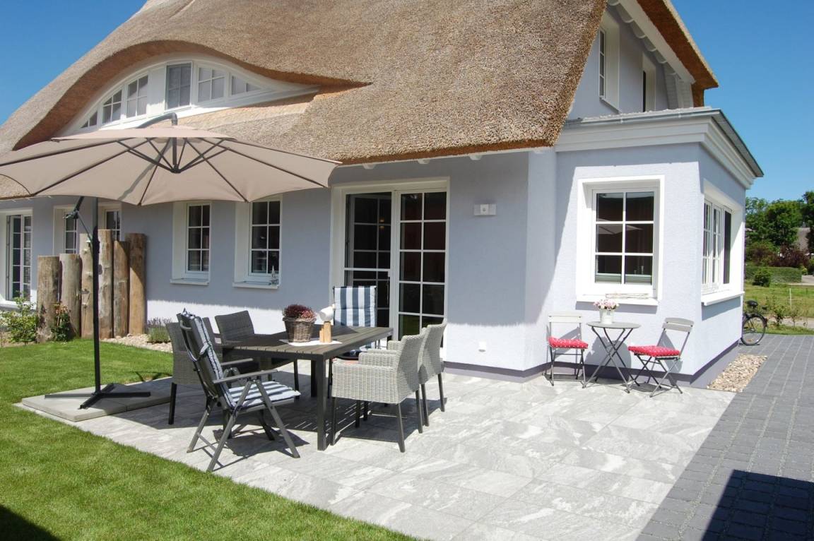 100 M² Ferienhaus ∙ 2 Schlafzimmer ∙ 4 Gäste - Ahrenshoop