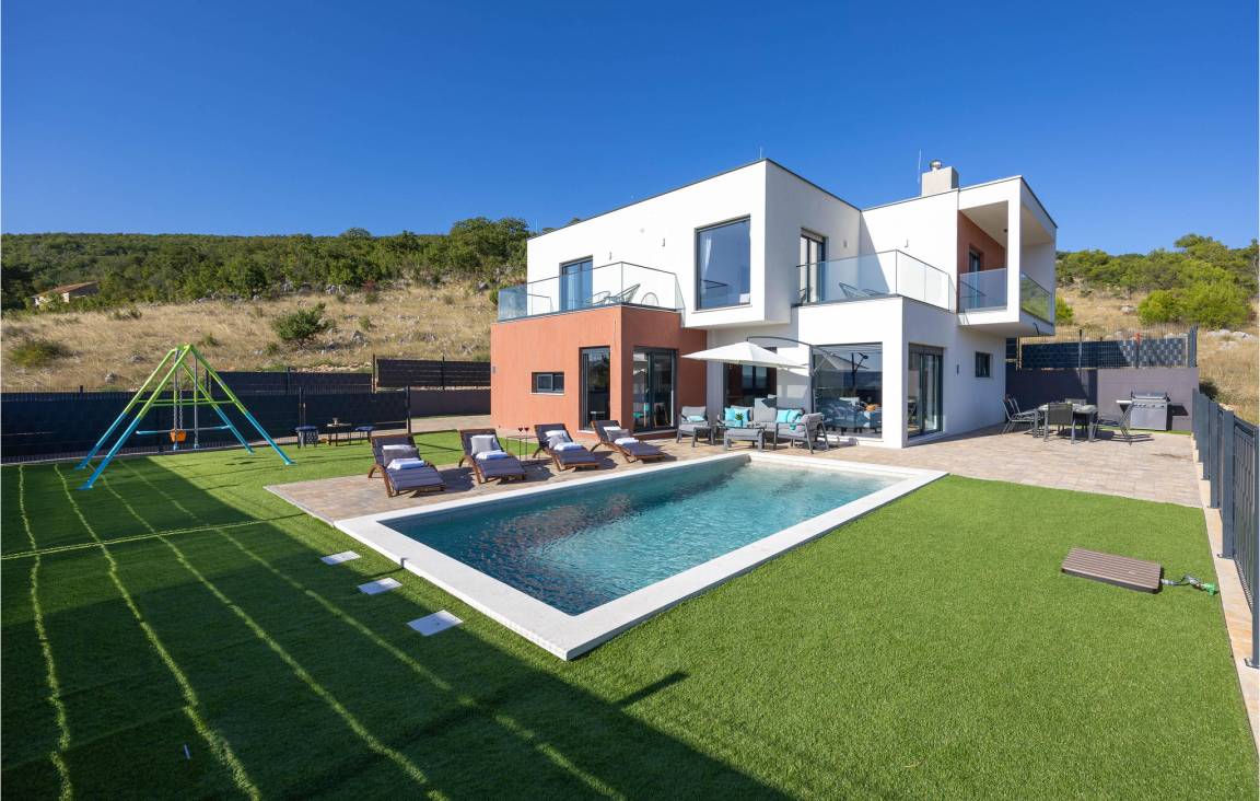 200 M² Maison De Vacances ∙ 3 Chambres ∙ 8 Personnes - Sinj