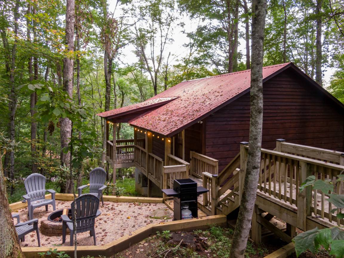 80 M² Cabin ∙ 2 Bedrooms ∙ 4 Guests - Boone, NC