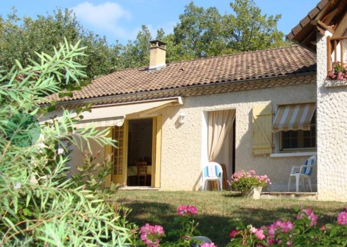 65 M² Gîte ∙ 2 Chambres ∙ 4 Personnes - Turenne