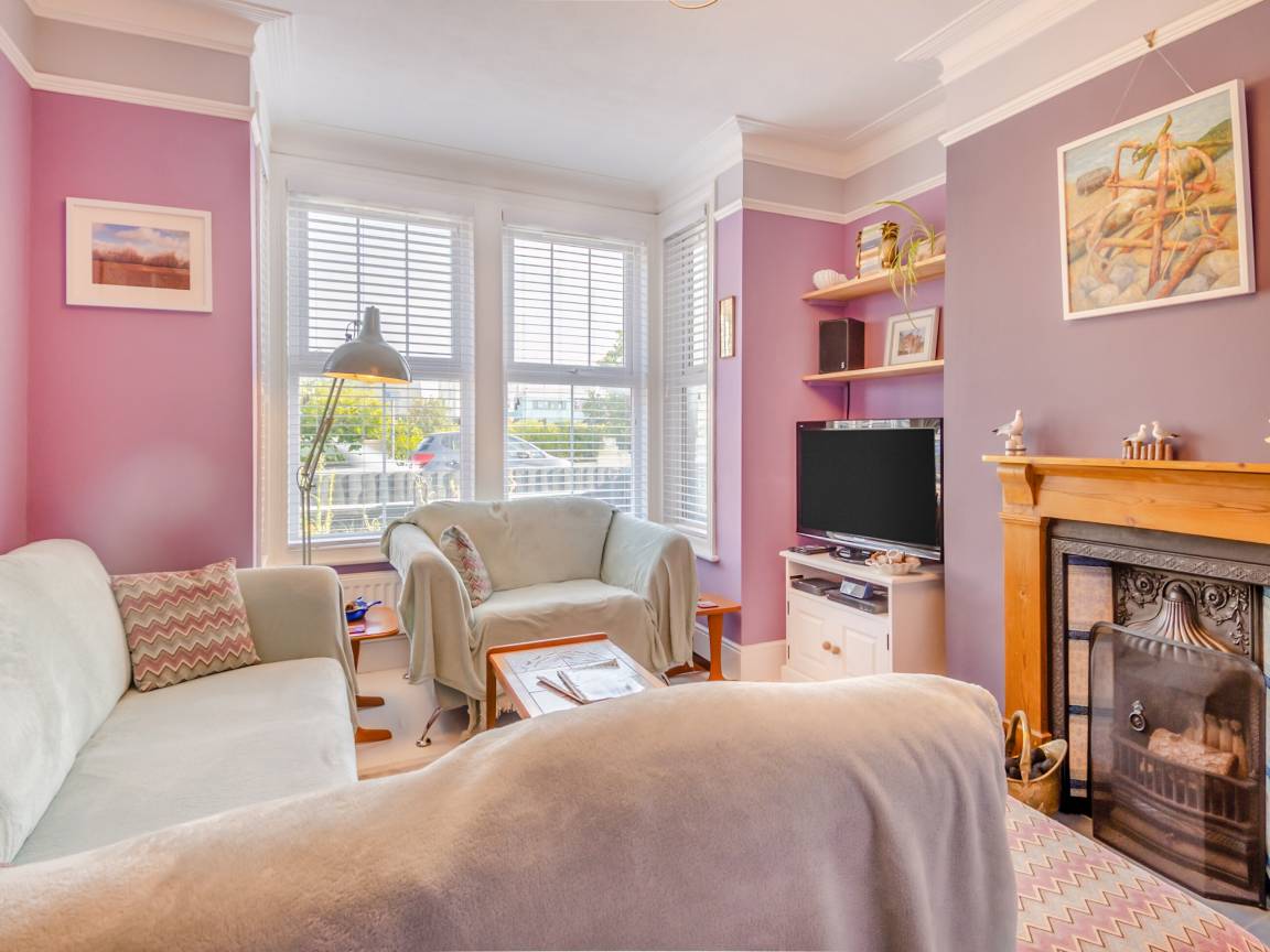 Cottage ∙ 3 Bedrooms ∙ 6 Guests - Felixstowe