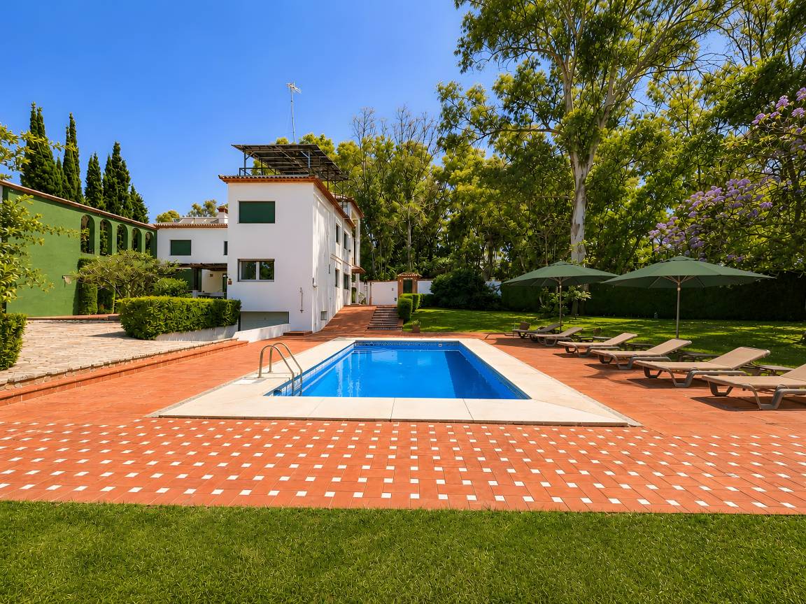 280 M² Villa ∙ 5 Chambres ∙ 12 Personnes - Costa del Sol