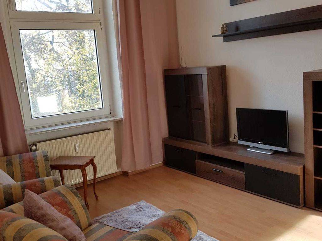36 M² Ferienwohnung ∙ 1 Schlafzimmer ∙ 4 Gäste - Wuppertal