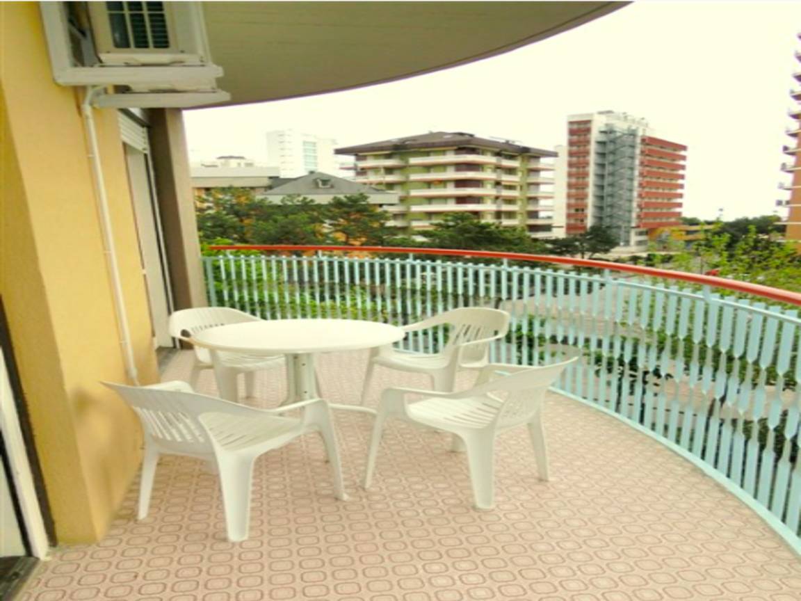 40 M² Apartment ∙ 2 Bedrooms ∙ 4 Guests - Lignano Sabbiadoro