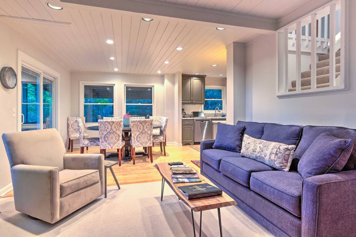 188 M² House ∙ 2 Bedrooms ∙ 10 Guests - Highlands, NC