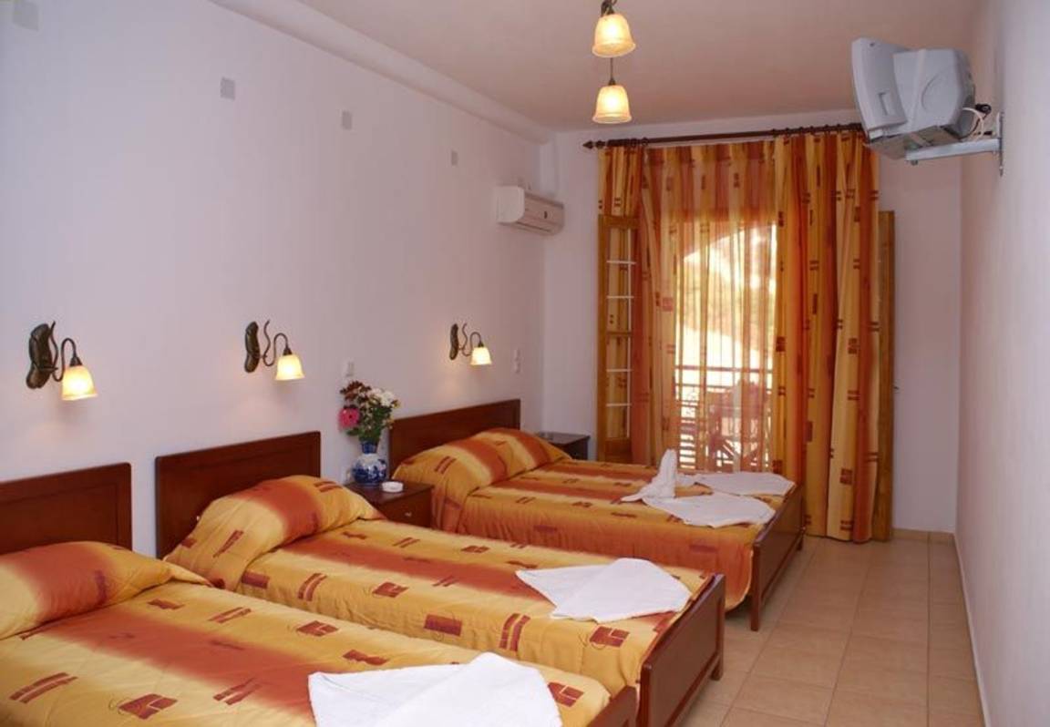 Villa ∙ 2 Habitaciones ∙ 4 Huéspedes - Alónnisos