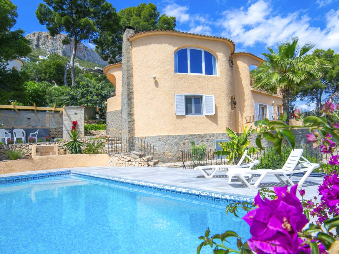 189 M² Dom ∙ 3 Sypialnie ∙ 6 Gości - Calp