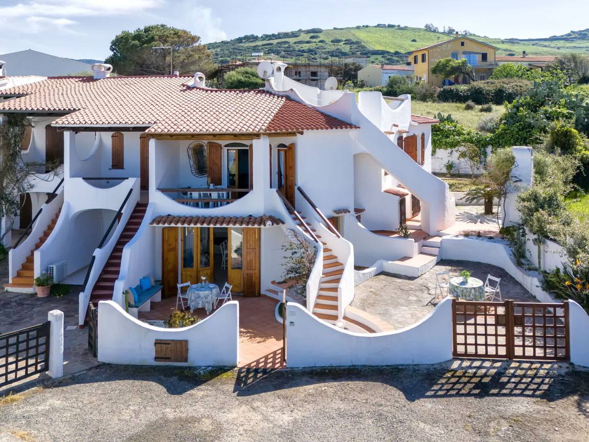 178 M² Ferienhaus ∙ 4 Schlafzimmer ∙ 10 Gäste - Valledoria