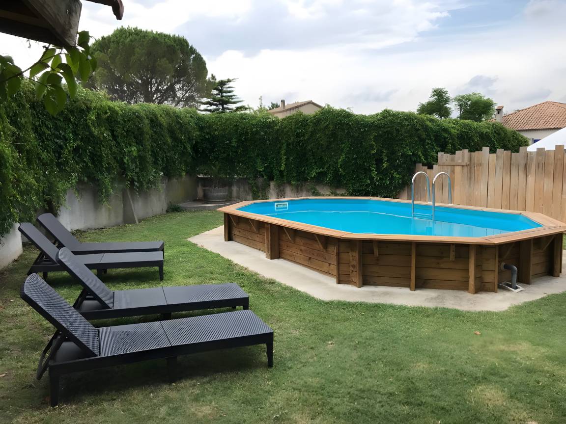 100 M² Cottage ∙ 3 Chambres ∙ 8 Personnes - Pierrelatte