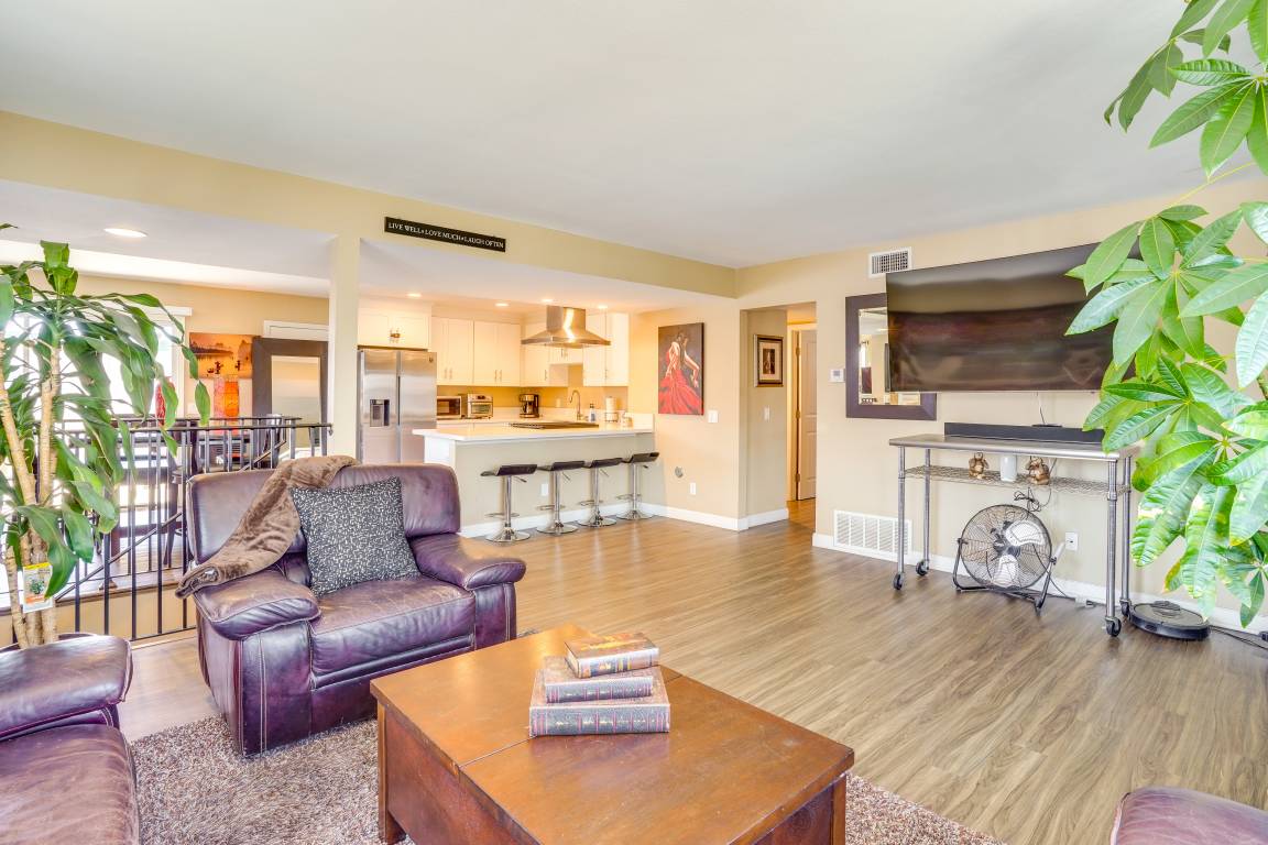 102 M² Apartamento ∙ 2 Habitaciones ∙ 4 Huéspedes - Newport Beach, CA