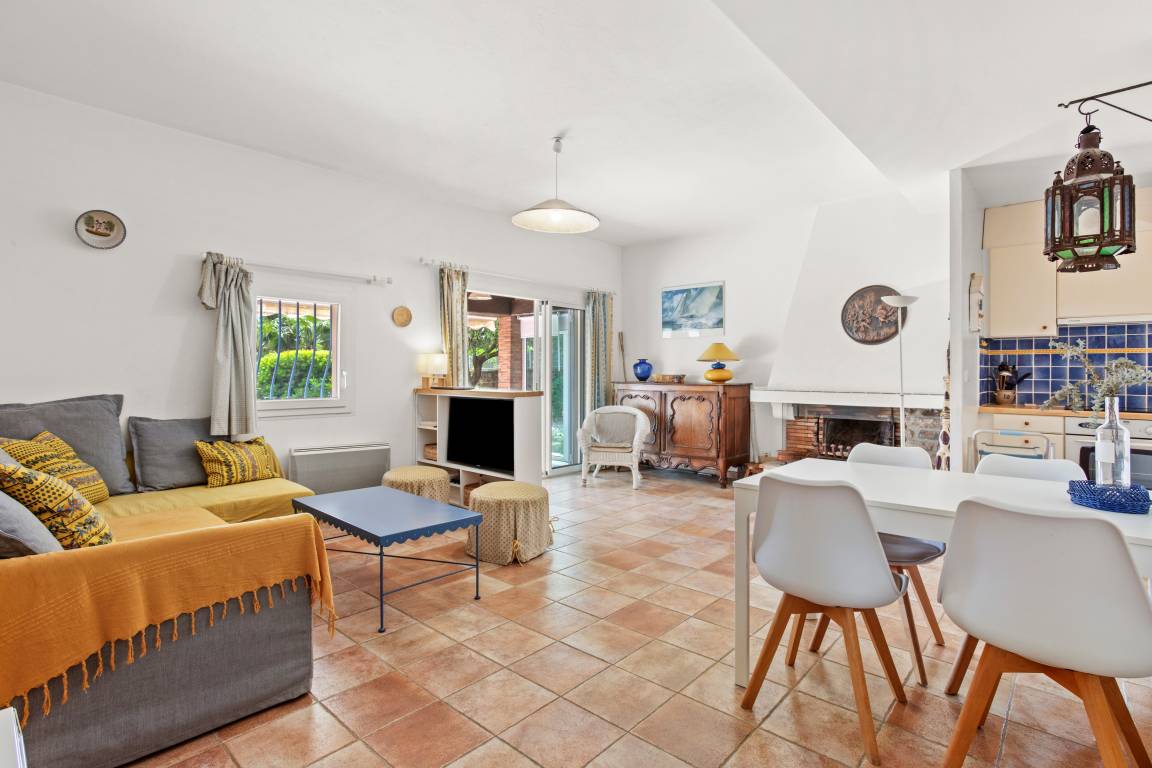 110 M² Maison De Vacances ∙ 3 Chambres ∙ 6 Personnes - Cavalaire-sur-Mer