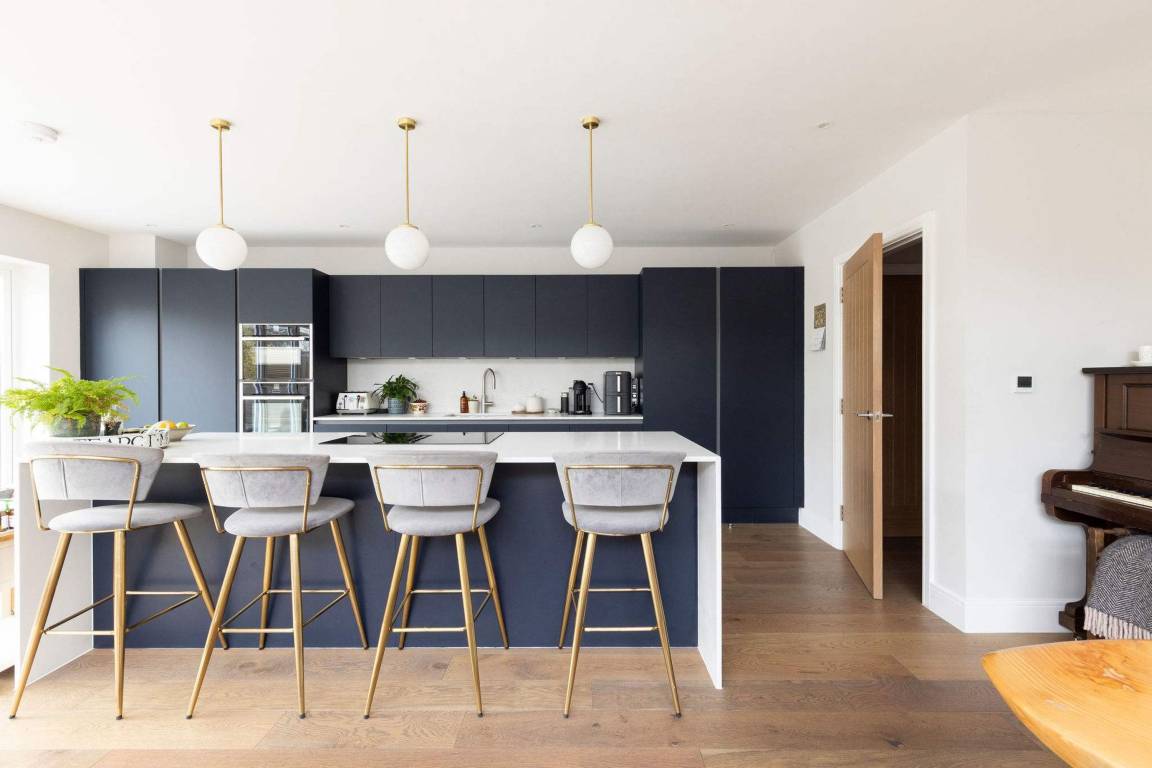 Apartment ∙ 5 Bedrooms ∙ 12 Guests - Bognor Regis