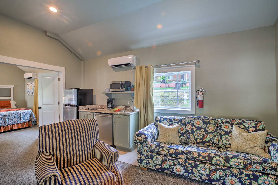65 M² Cottage ∙ 1 Bedroom ∙ 6 Guests - Branson, MO