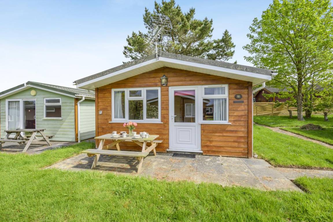 Lodge ∙ 2 Bedrooms ∙ 4 Guests - Saint Merryn