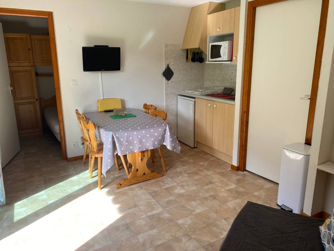 30 M² Apartment ∙ 2 Bedrooms ∙ 5 Guests - Montreux
