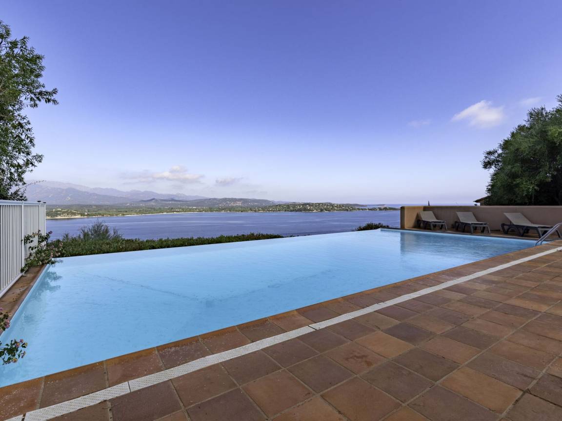 100 M² Résidence De Vacances ∙ 3 Chambres ∙ 7 Personnes - Porto-Vecchio