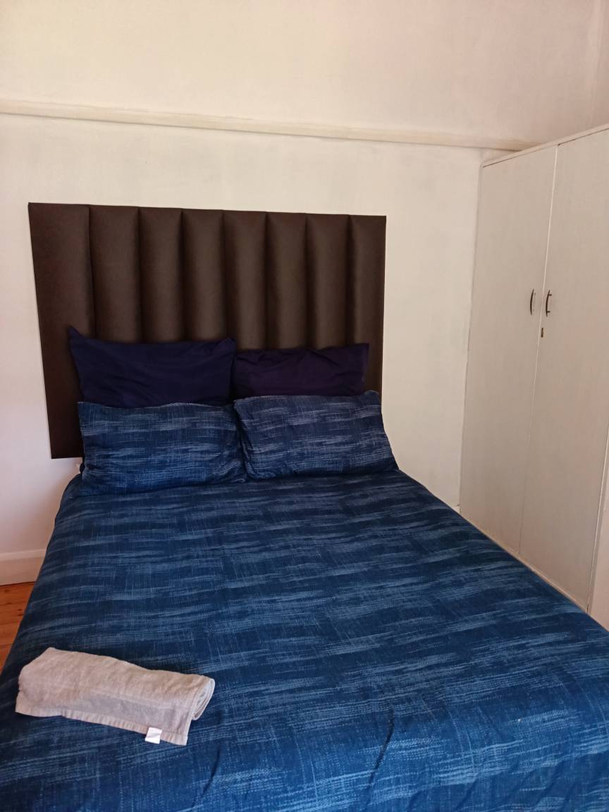 2800 M² House ∙ 4 Bedrooms ∙ 11 Guests - Pietermaritzburg