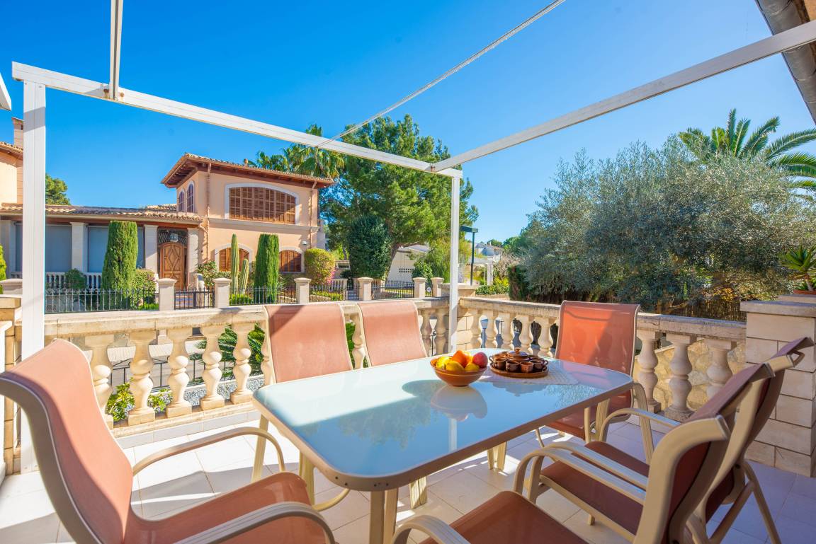 114 M² Chalet ∙ 3 Habitaciones ∙ 6 Huéspedes - Islas Baleares