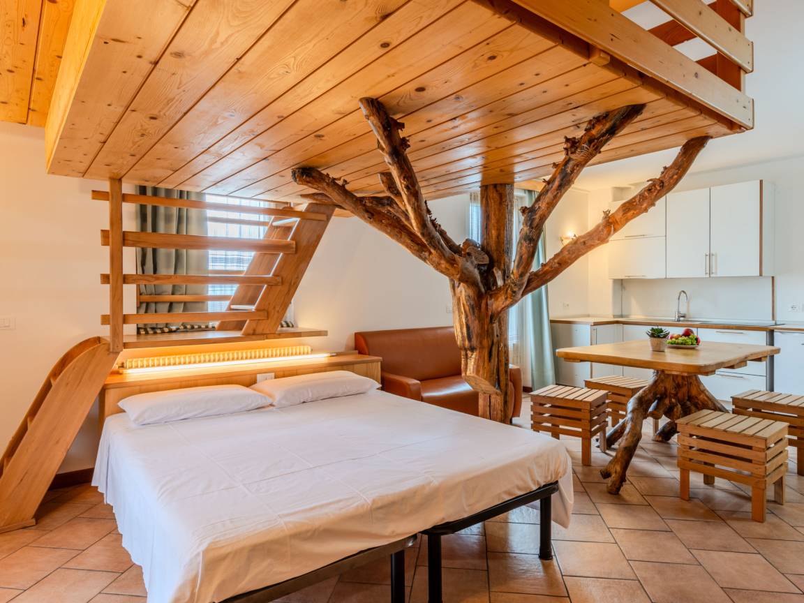 97 M² Appartamento Vacanza ∙ 2 Camere Da Letto ∙ 8 Ospiti - Cavareno