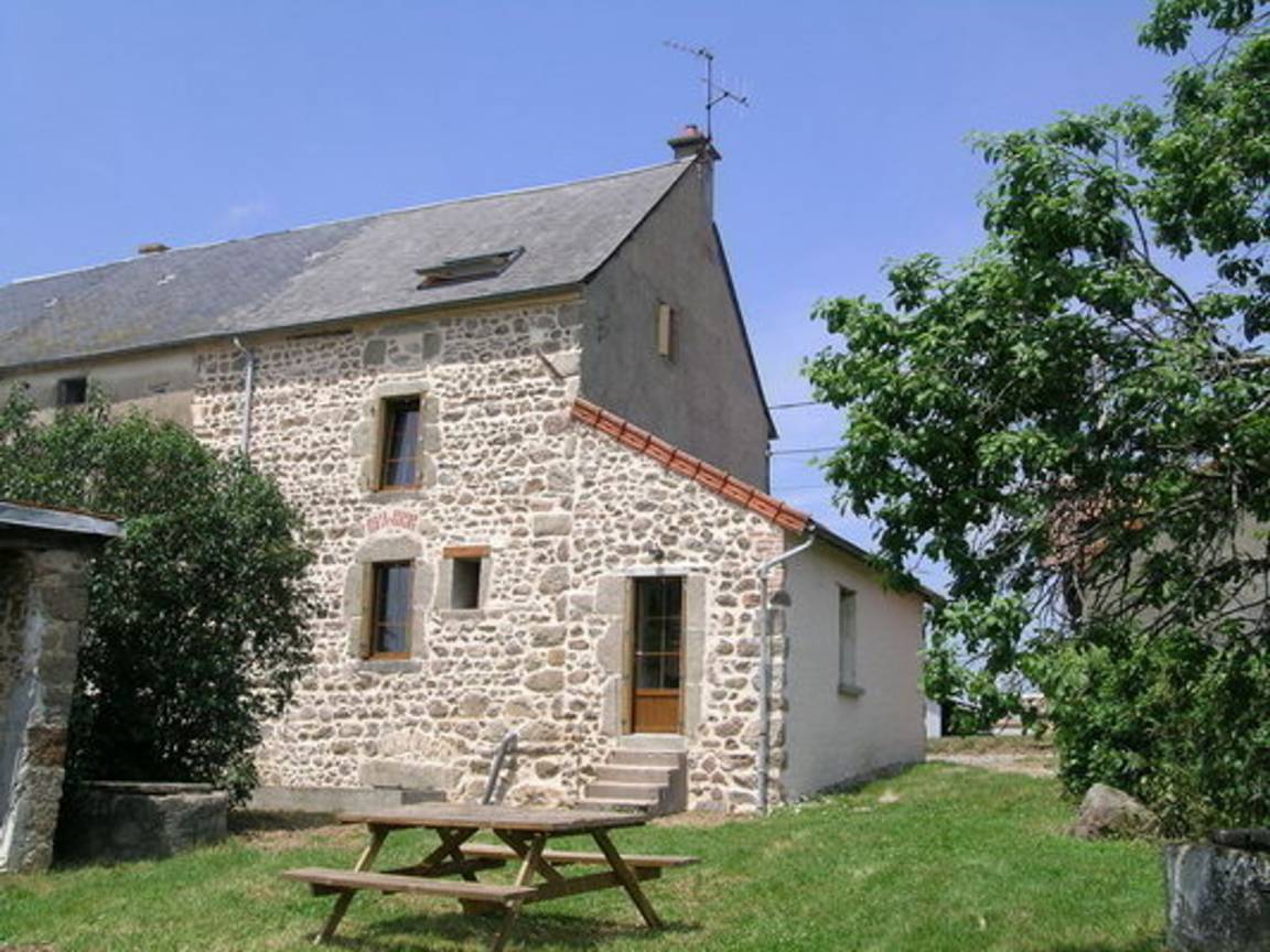 130 M² Cottage ∙ 3 Chambres ∙ 8 Personnes - Auvergne