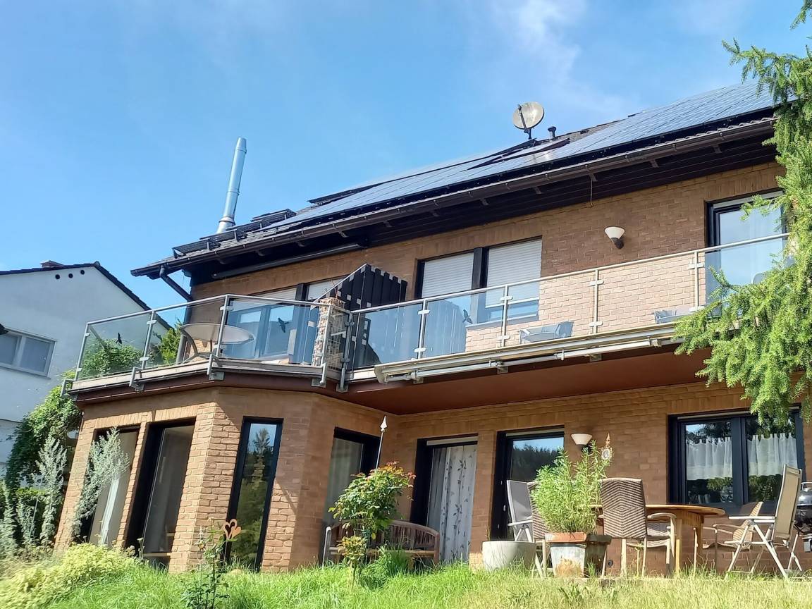 124 M² Ferienwohnung ∙ 3 Schlafzimmer ∙ 5 Gäste - Mossautal