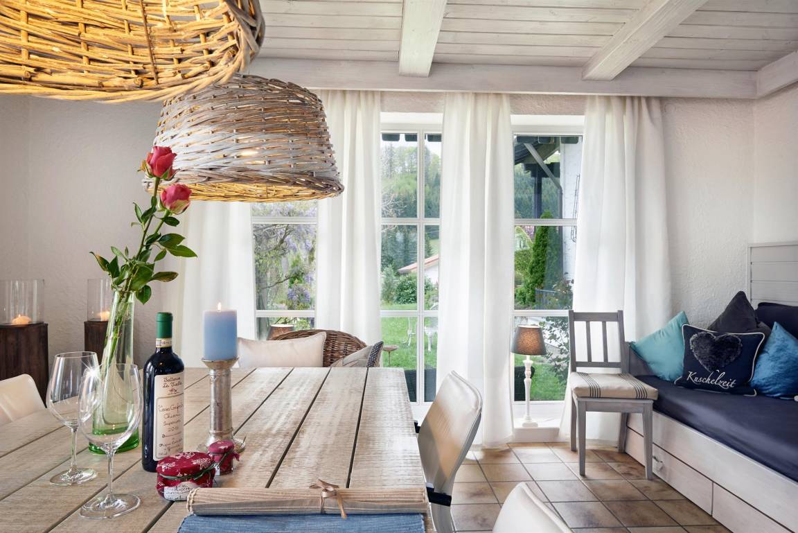 130 M² Ferienhaus ∙ 2 Schlafzimmer ∙ 4 Gäste - Rettenberg