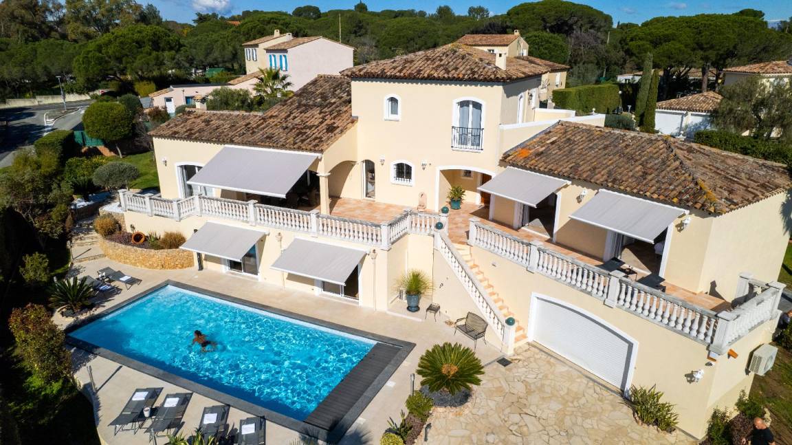286 M² House ∙ 4 Bedrooms ∙ 12 Guests - Fréjus