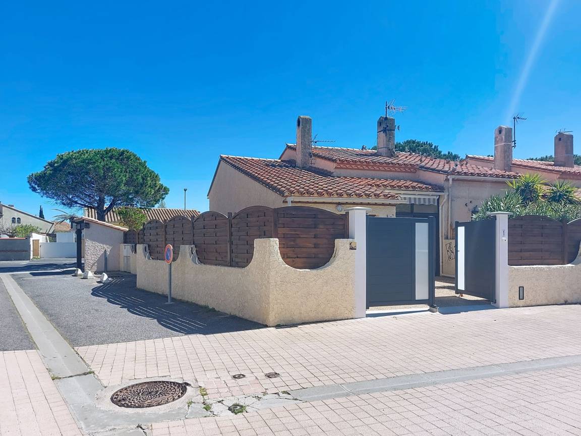 80 M² Maison De Vacances ∙ 3 Chambres ∙ 6 Personnes - Argelès-sur-Mer