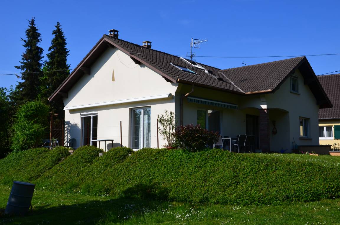 Maison De Vacances ∙ 6 Chambres ∙ 14 Personnes - Haut-Rhin