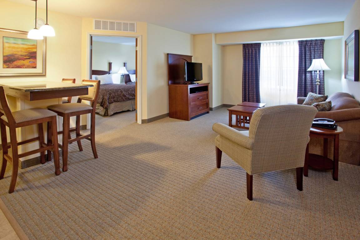 Condo ∙ 1 Bedroom ∙ 4 Guests - Indiana (State)