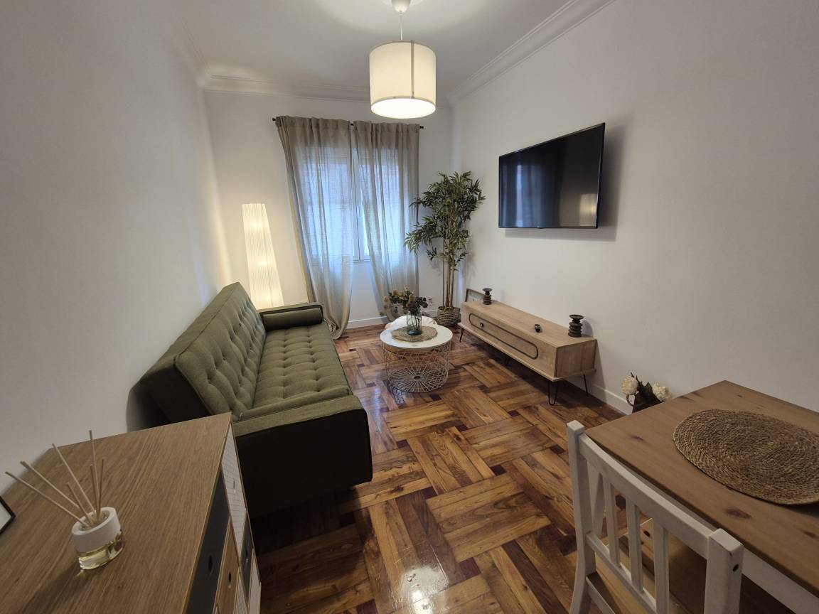 65 M² Appartement ∙ 2 Chambres ∙ 5 Personnes - Gijón