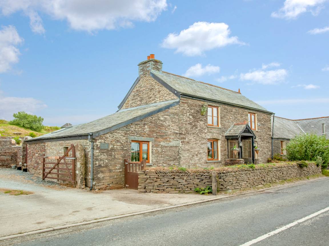 Cottage ∙ 3 Bedrooms ∙ 6 Guests - Boscastle