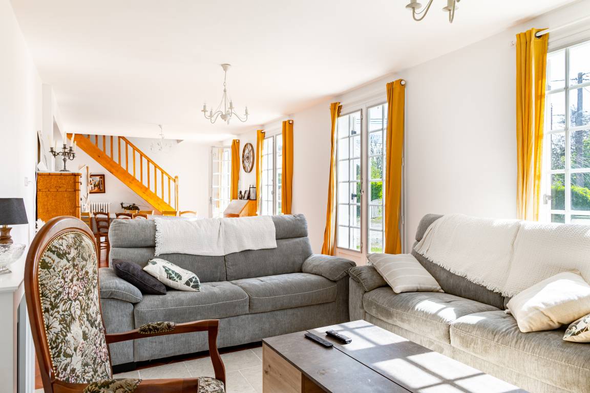 155 M² Maison De Vacances ∙ 5 Chambres ∙ 10 Personnes - Chancelade