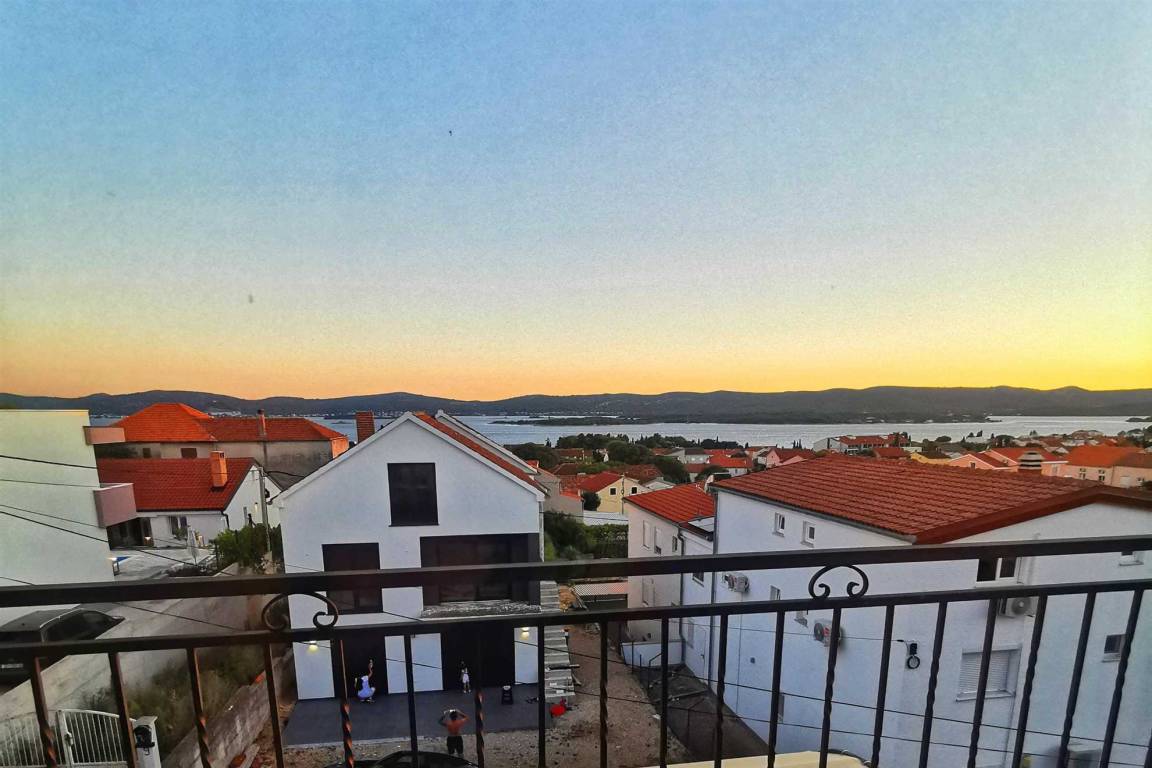 60 M² Apartamento ∙ 2 Habitaciones ∙ 5 Huéspedes - Biograd na Moru