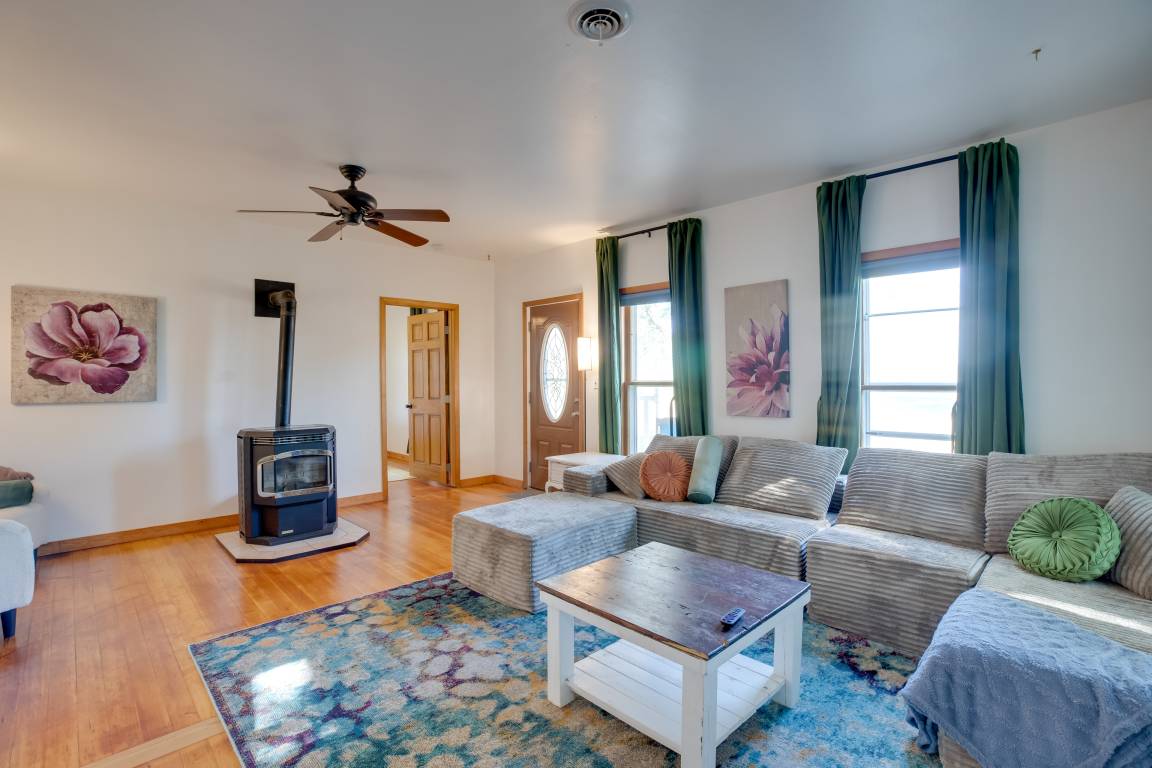 139 M² House ∙ 2 Bedrooms ∙ 8 Guests - Olathe, CO