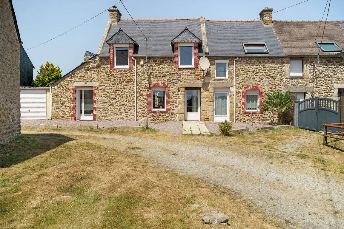 200 M² Maison De Vacances ∙ 5 Chambres ∙ 14 Personnes - Fréhel